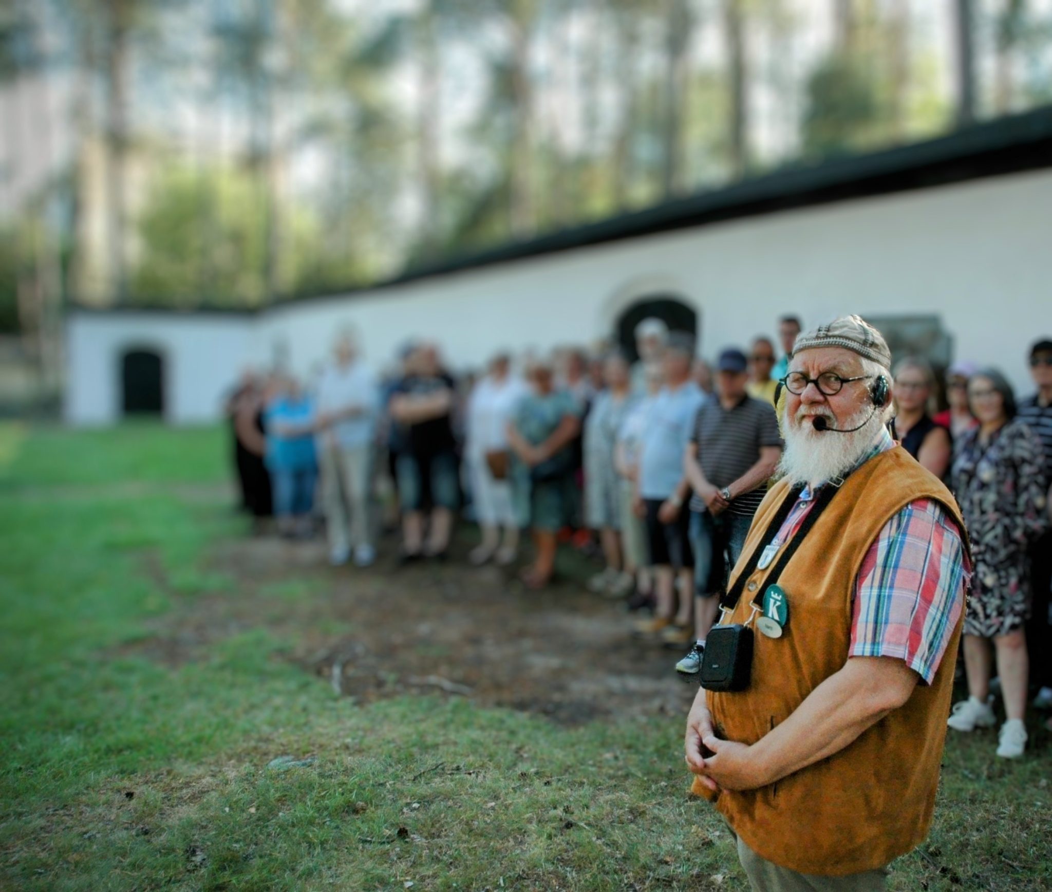 Hautajaisjuna halki särkyneen maan – Kansa itki murhattua sankariaan ...